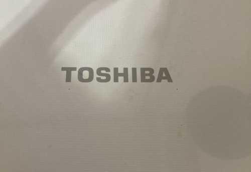 17.3" Toshiba Satellite C870-DNK, 640 ГБ, Core i3-2328M, RAM 4 ГБ, Radeon HD 7610M 1 ГБ
