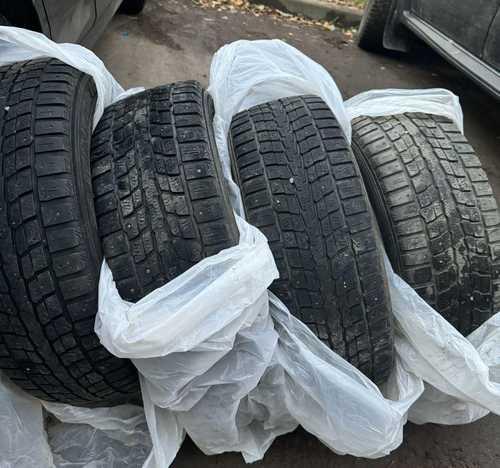 Dunlop SP Winter Ice 01 185/65 R15 88T