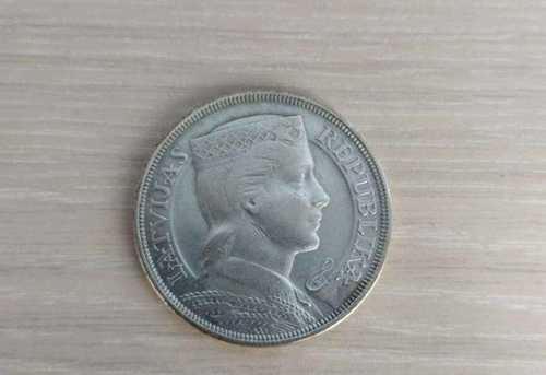 Серебряные монеты Латвии