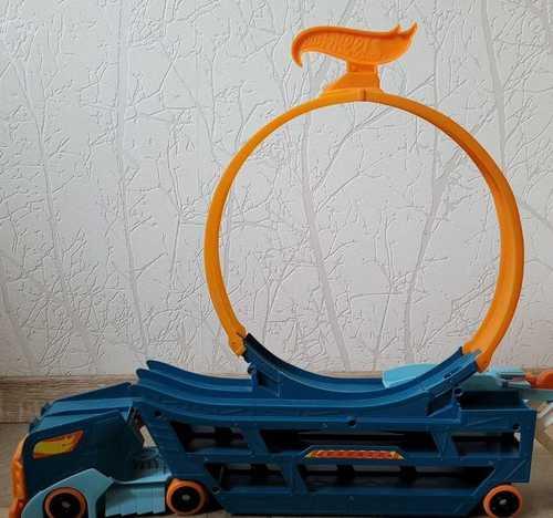 Hot wheels автовоз