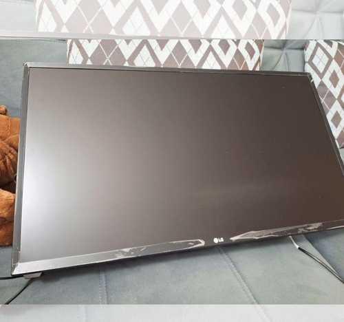 Телевизор LG 32LJ500V