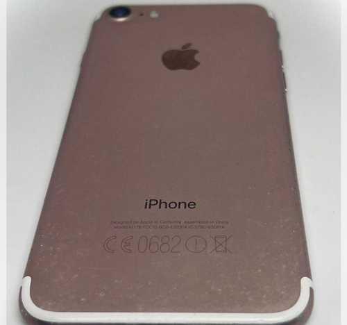 iPhone 7, 32 ГБ