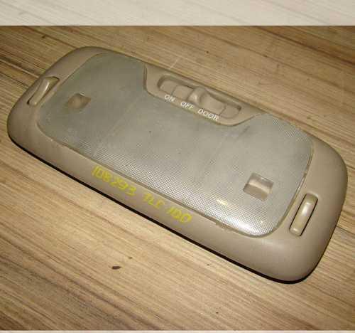 Плафон потолка беж Toyota land cruiser 100 99