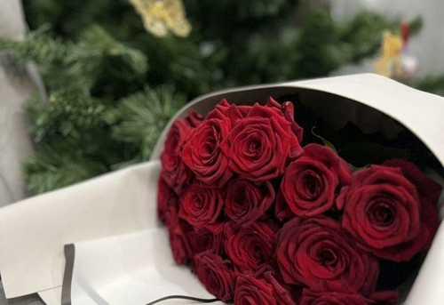 15 роз с упаковкой букет красных роз живые цветы