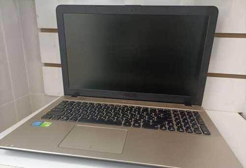 Ноутбук asus D541N