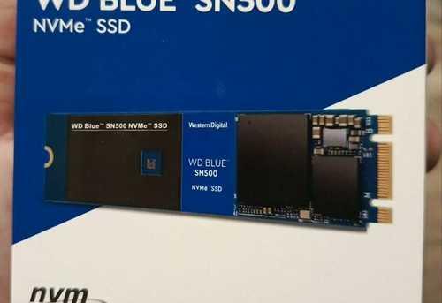 NVMe SSD WD blue SN500