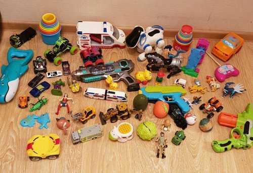 Очень классные игрушки пакетом более 80 предметов