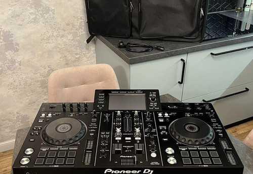 Dj контроллер Pioneer xdj rx2 с сумкой