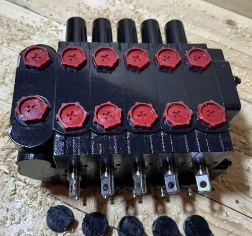 Гидрораспределитель Кировец 5MRS120.LS.CL.V
