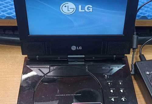 Портативный DVD плеер LG DP281B