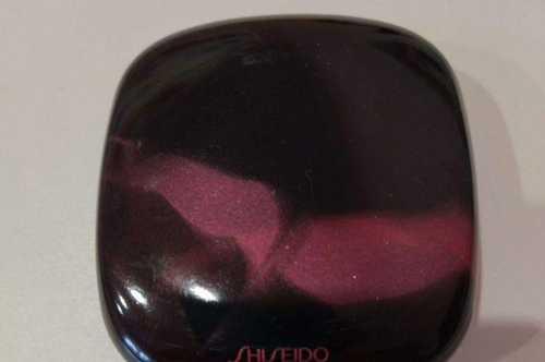 Футляр от пудры Shiseido