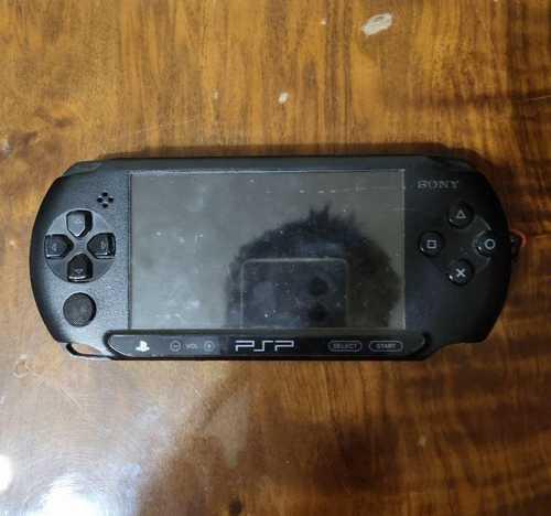 Sony psp e 1008