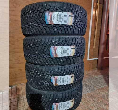 Nokian Tyres Hakkapeliitta 10p 235/45 R18 98T