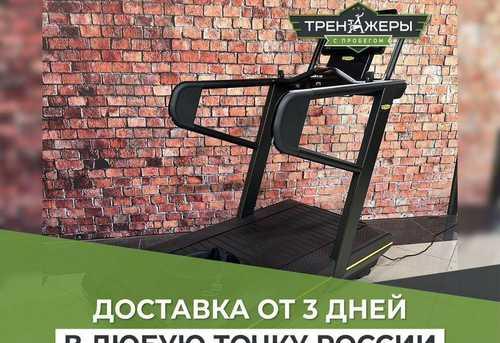 Беговая дорожка Technogym