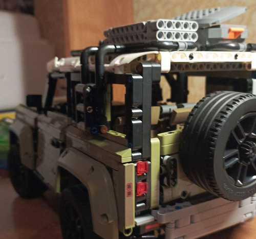 Lego technic defender