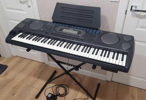 Синтезатор Casio wk-1600 с подставкой и педалью