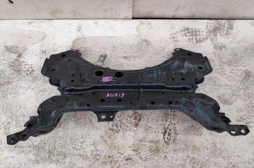 Подрамник двигателя Toyota Auris ZRE152 2ZR-FE
