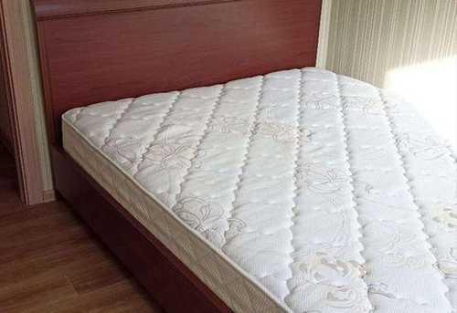 Кровать 160*200 с матрасом