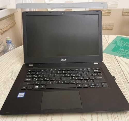 Acer Travelmate p238