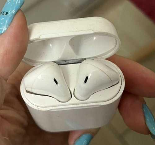 Наушники airpods   чехол