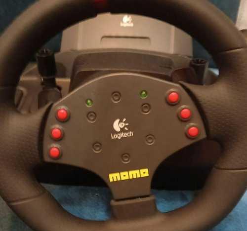 Игровой руль logitech momo racing