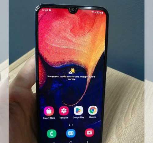 Samsung Galaxy A50, 4/64 ГБ