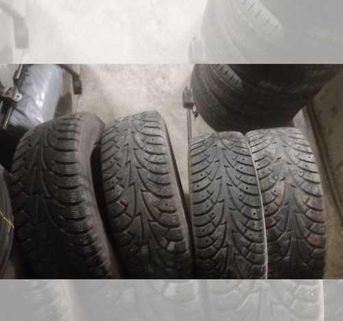 Hankook Winter I'Pike 215/65 R16