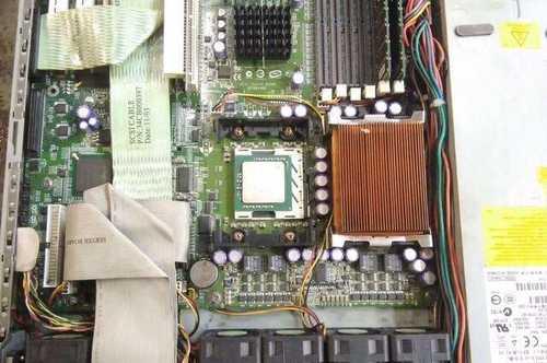 Сервер Intel SE7501SG2
