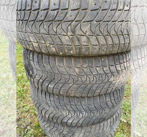 Michelin X-Ice North 205/65 R16