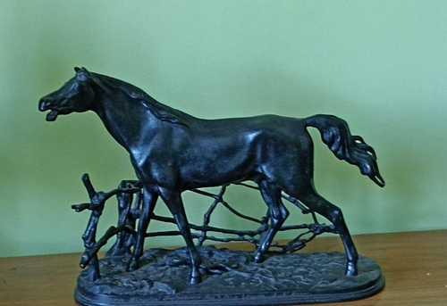 Лошадь ржущая Каслинское литье 1961