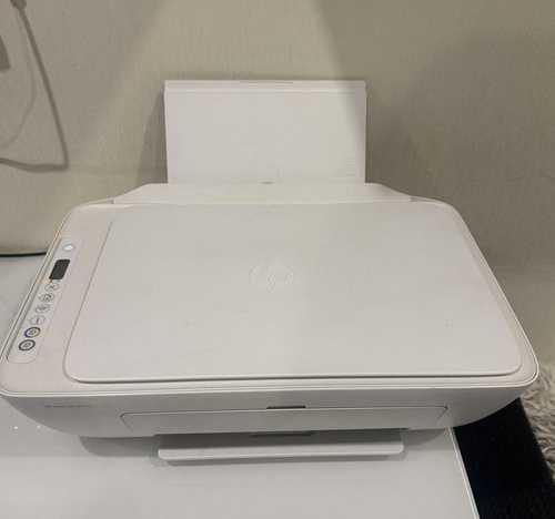 Мфу струйный HP Deskjet 2710