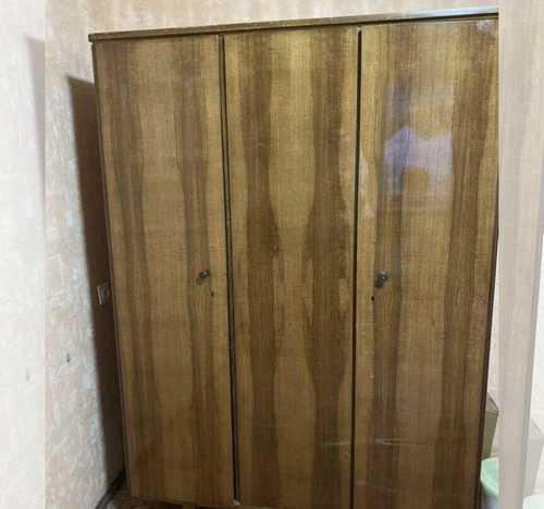 Шкафы шифонеры бу