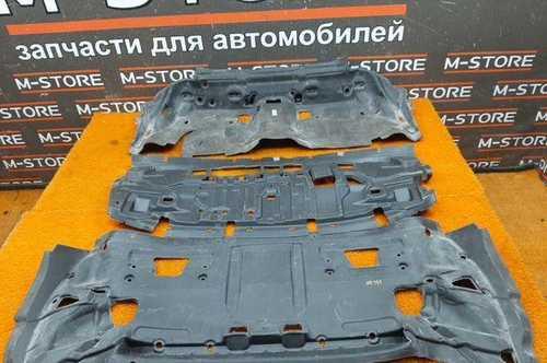 Шумоизоляция багажника Bmw 7-Series F01 N63B44