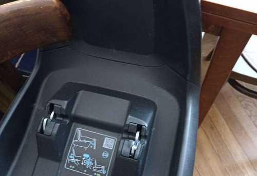 База Maxi-Cosi 2wayFix для автокресла