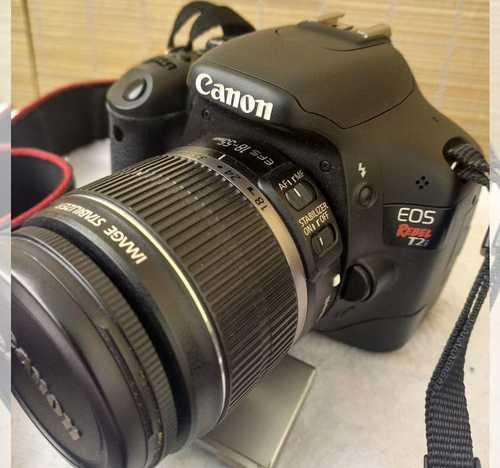 Зеркальный фотоаппарат Canon eos Rebel T2i EOS