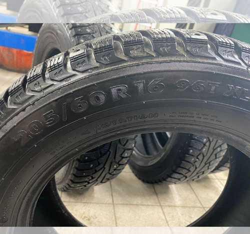 Nokian Tyres Hakkapeliitta 7 205/60 R16