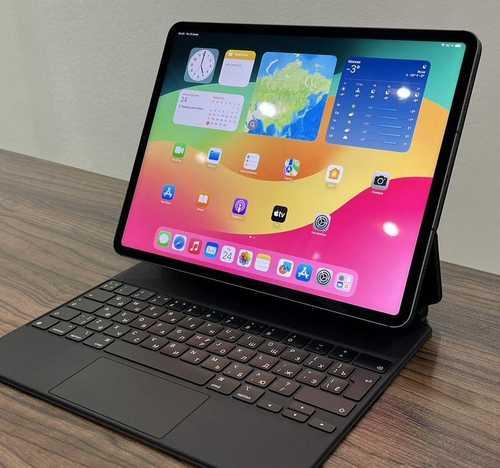 iPad pro 12.9 m1 256gb   magic keyboard