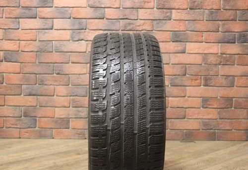 Kumho I'Zen KW27 235/45 R17