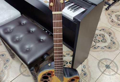 Ovation CE44P-SM Celebrity Elite Plus Mid Cutaway