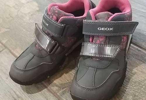 Ботинки детские Geox 31 размер