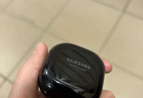 Наушники Samsung Galaxy Buds Live