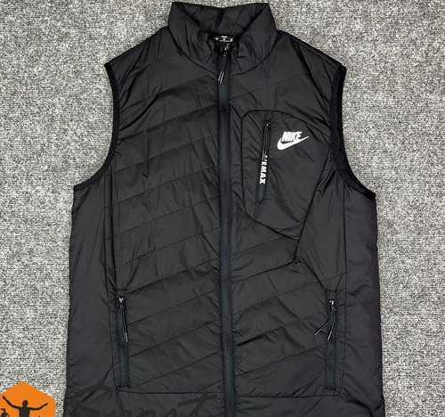 Жилет Nike