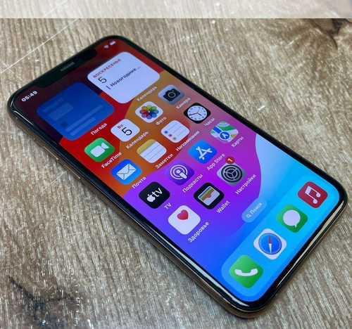 iPhone 11 Pro, 64 ГБ