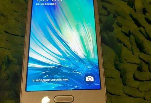 Samsung Galaxy A3 SM-A300F, 16 ГБ