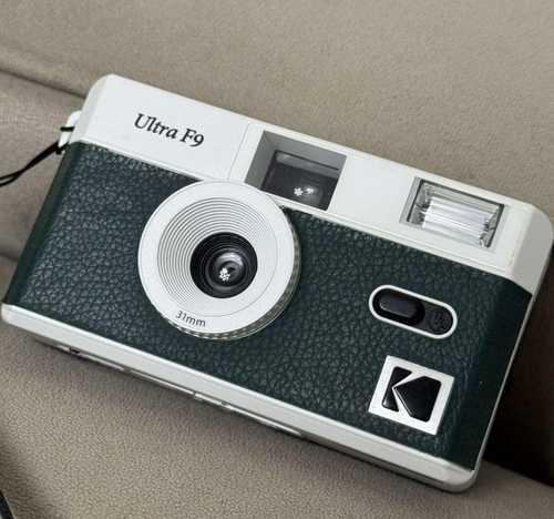 Пленочный фотоаппарат kodak f9