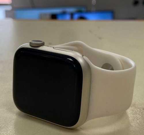 Смарт-часы Apple Watch Series 8 45mm