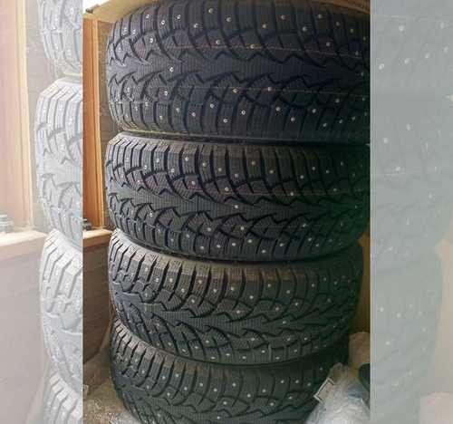 Arivo Ice Claw ARW4 205/55 R16 94T