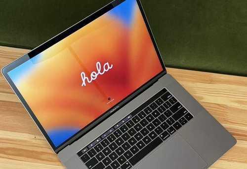 Топовый MacBook Pro 15 c True Tone, 16GB и 512GB