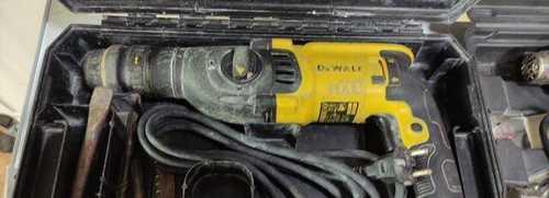 Перфоратор dewalt d25133k