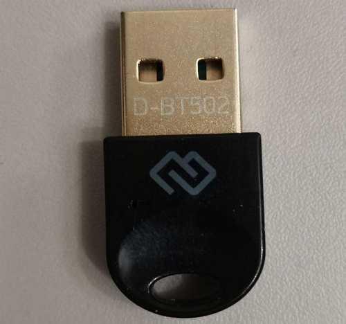 Bluetooth адаптер Digma D-BT502